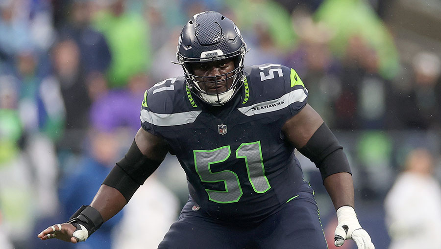 Why center is key spot for Seattle Seahawks OC to evaluate
